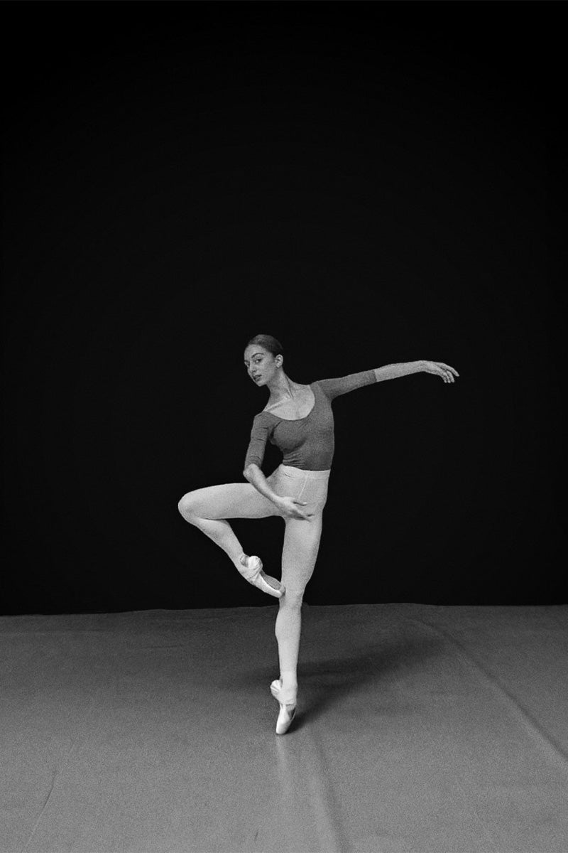 Portrait de Carlotta Onesti, Danseuse Opéra de Paris | EMZI PARIS ...